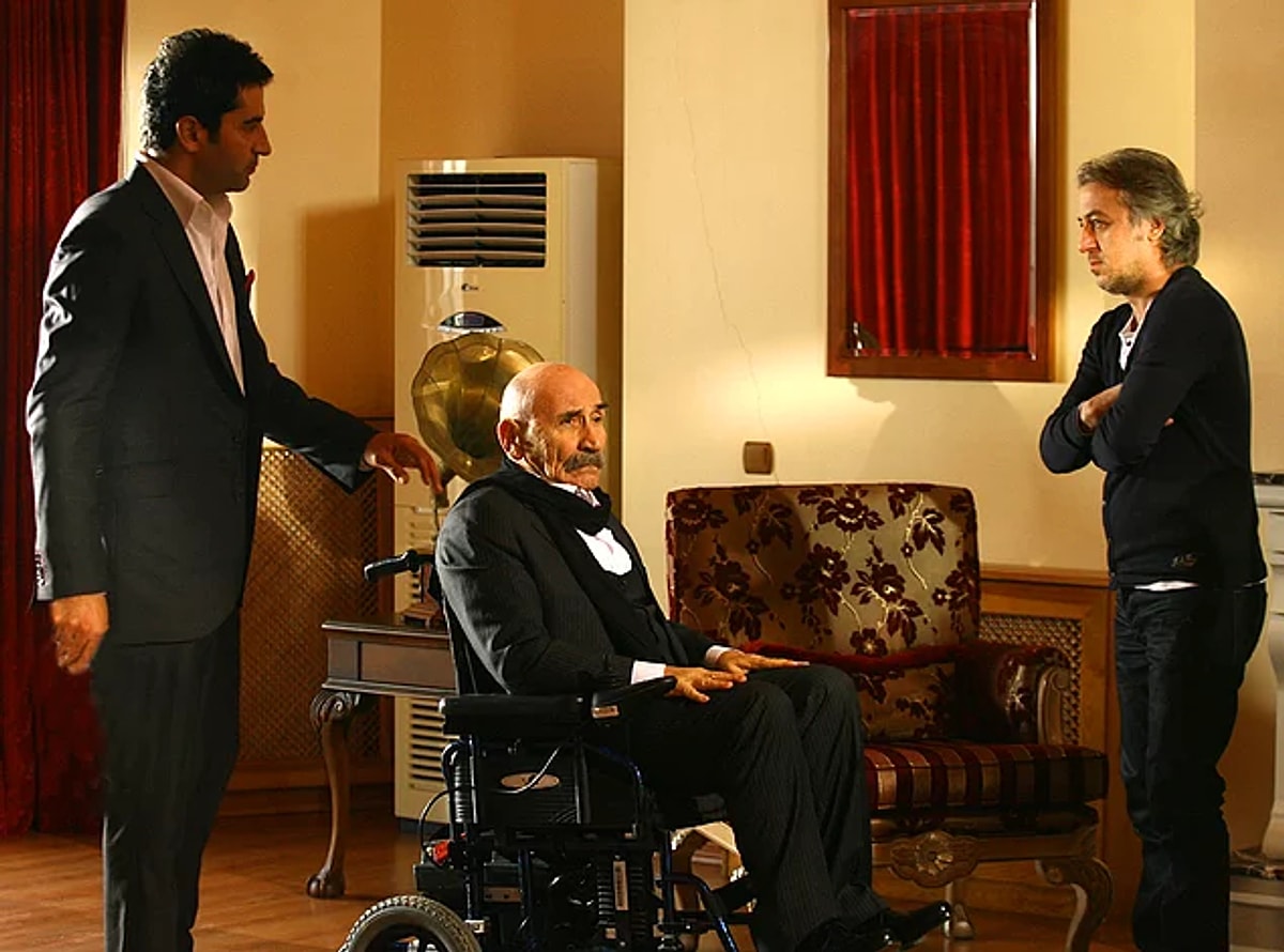 Ezel Dizisinin Sevilen Karakterleri Arasında Olan Ramiz Dayı'dan Hayat ...