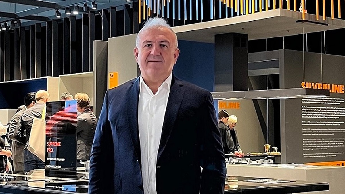 Döviz Kurlarında Baskı İhracatçıyı İsyan Ettirirken, Dev Bankadan Kur ...