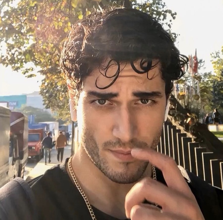 Umut Gezer Kimdir? - Onedio