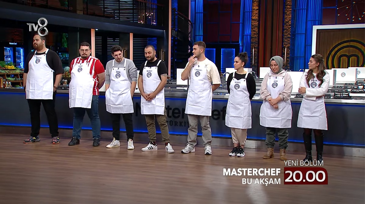MasterChef Türkiye'de Sahne Eski Yarışmacıların: Tuna Her Zamanki Gibi ...
