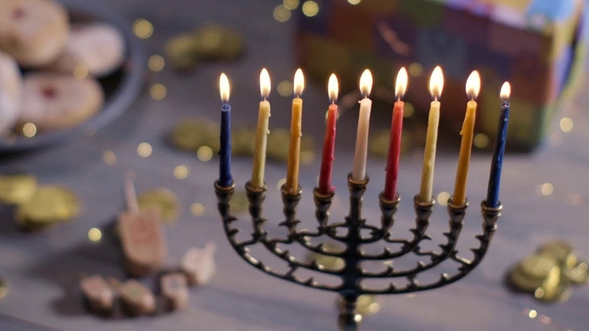 Hanuka Bayramı Hakkında Tüm Merak Edilenler - Onedio