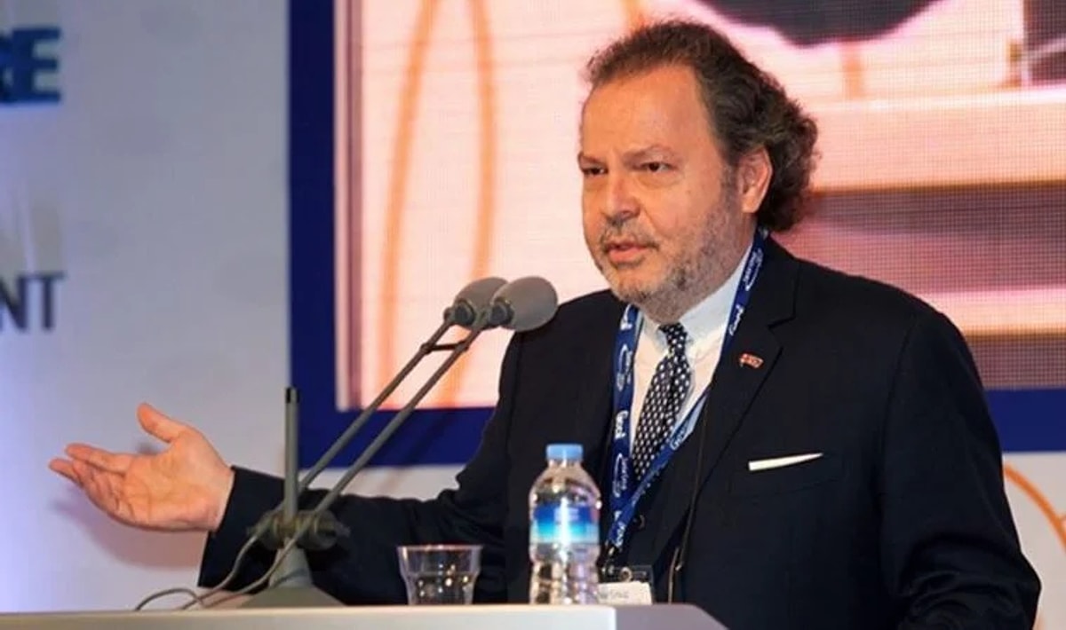 Cuneyd Zapsu AK Parti'den İstifa Etti mi? - Onedio