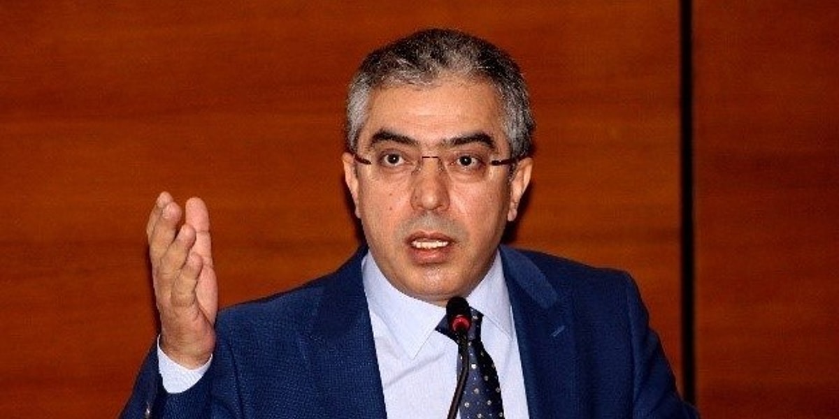 Mehmet Uçum Kimdir, Nereli, Kaç Yaşında? - Onedio