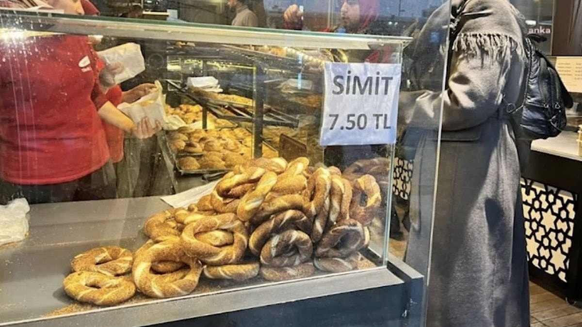 İstanbul'da Simit 7,5 TL'ye Satılıyor! - Onedio