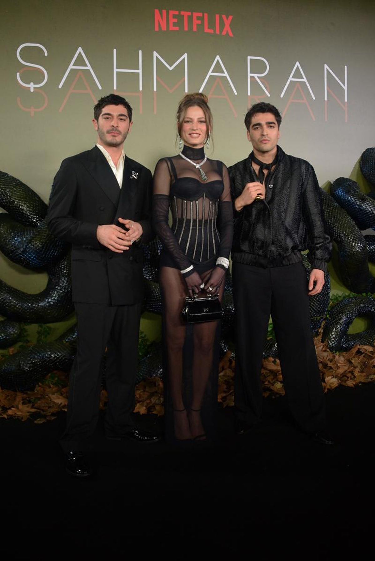 Serenay Sarıkaya'lı Şahmaran Galası Gerçekleşti! - Onedio