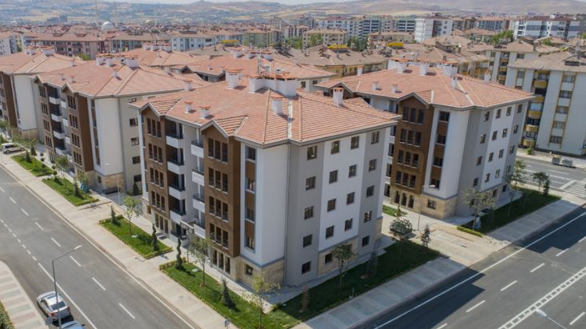 Bir Ev Kampanyası da Roman Vatandaşlar İçin: ‘Her Roman’a Bir Ev’ - Onedio