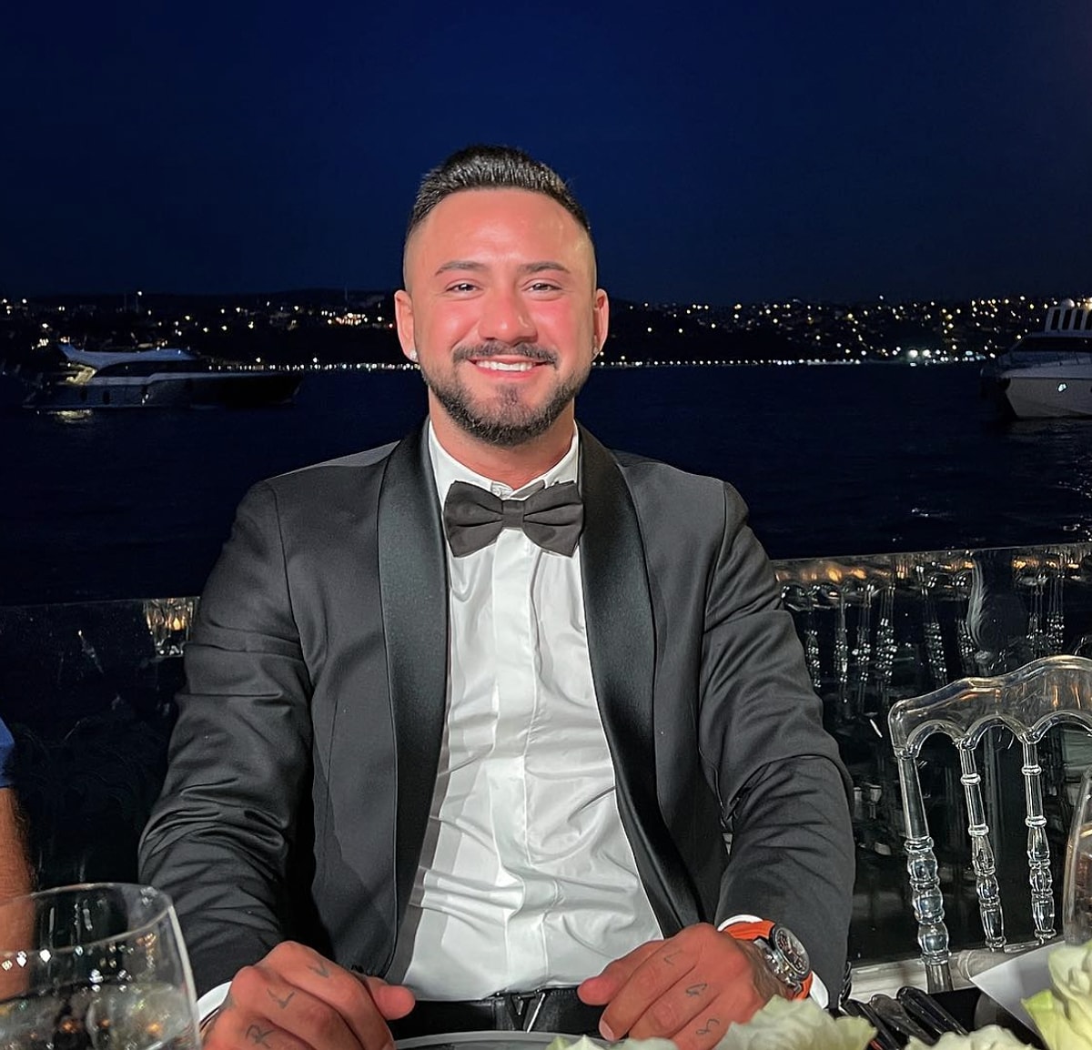 Gökhan Çıra Baba Oldu! - Onedio