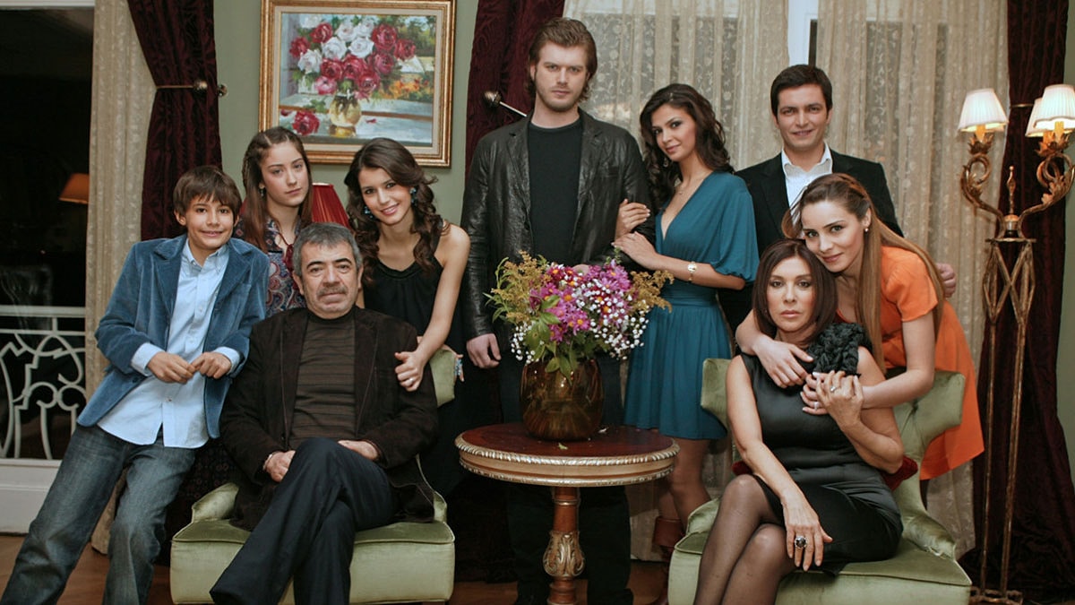 Bihter Filminin Kadrosu Netleşiyor: Behlül, Matmazel, Peyker ve Firdevs ...