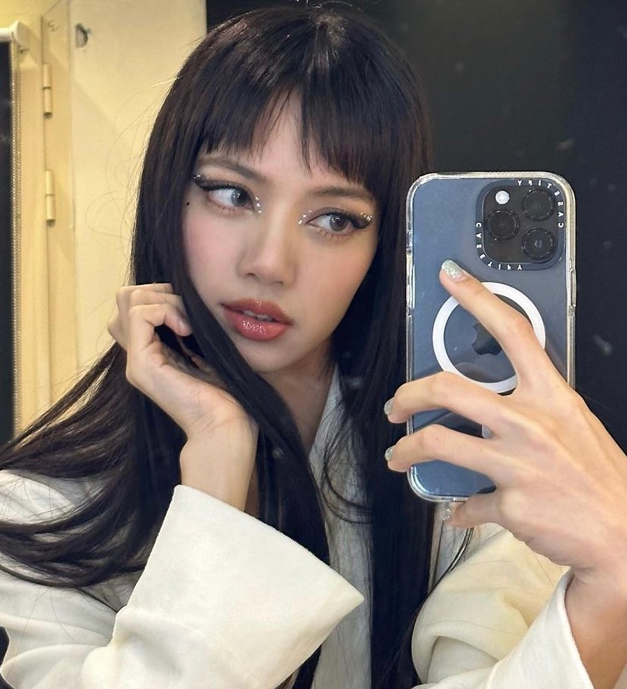 Blackpink Üyesi Lisa'nın Ünlü Futbolcu Neymar ile Paylaştığı Fotoğraf ...