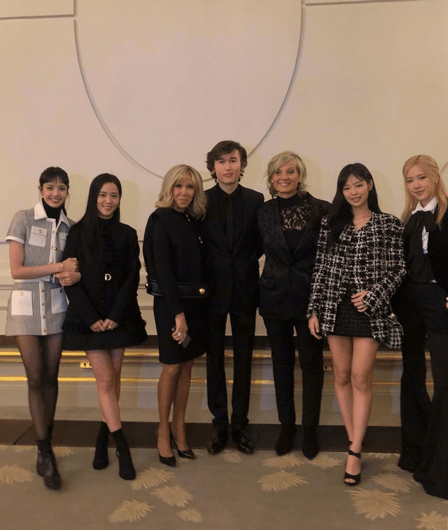 Blackpink Üyesi Lisa'nın Ünlü Futbolcu Neymar ile Paylaştığı Fotoğraf ...