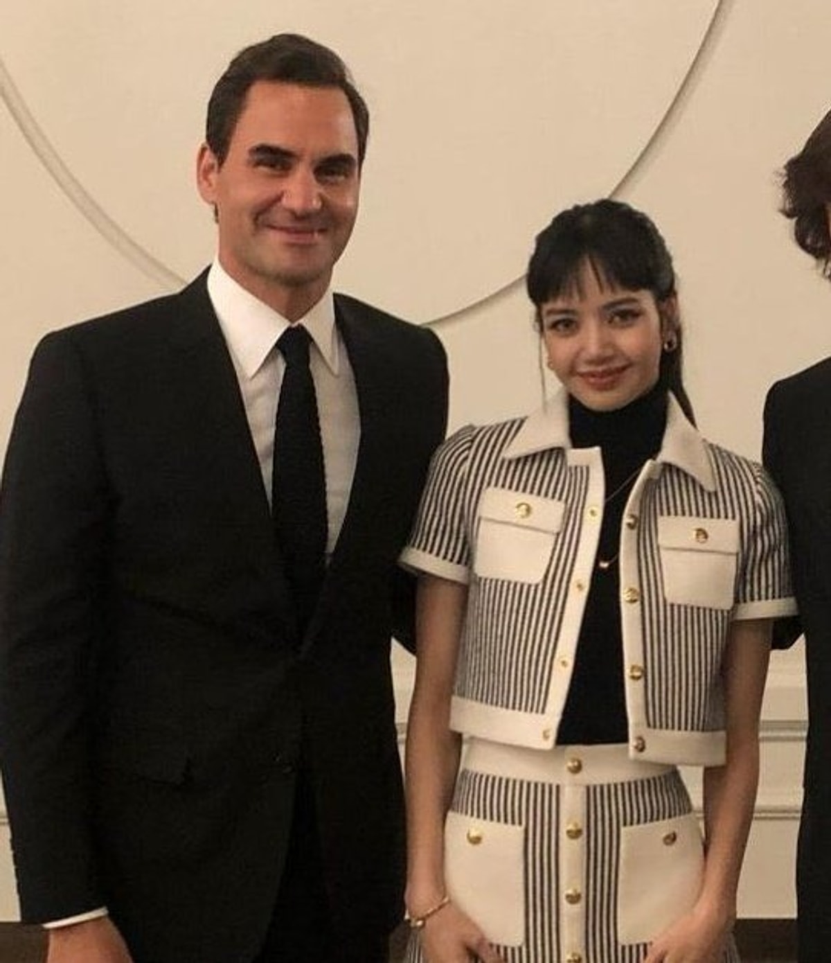 Blackpink Üyesi Lisa'nın Ünlü Futbolcu Neymar ile Paylaştığı Fotoğraf ...