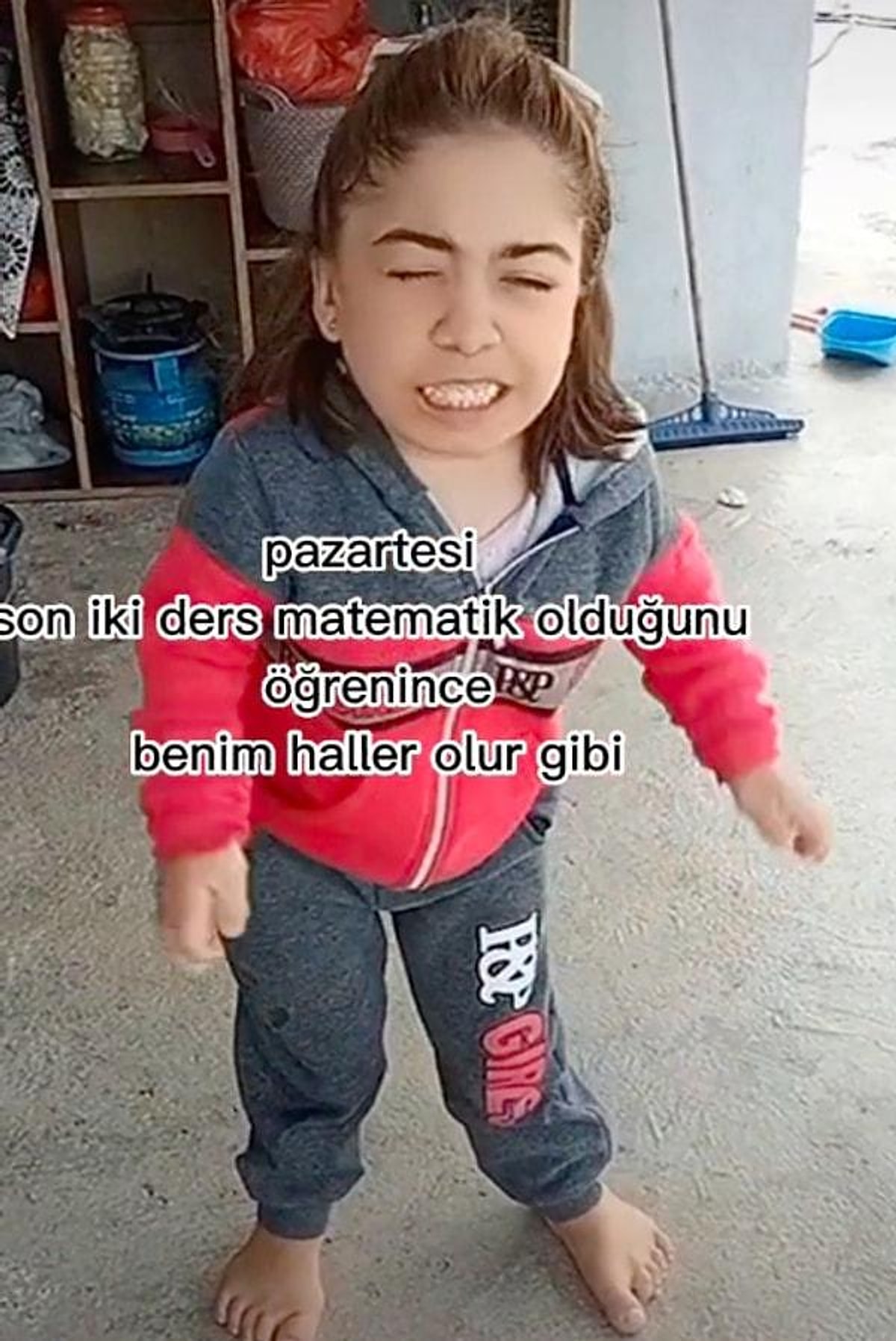 Medine ve Hiko Baba Videoları Tartışma Yarattı - Onedio
