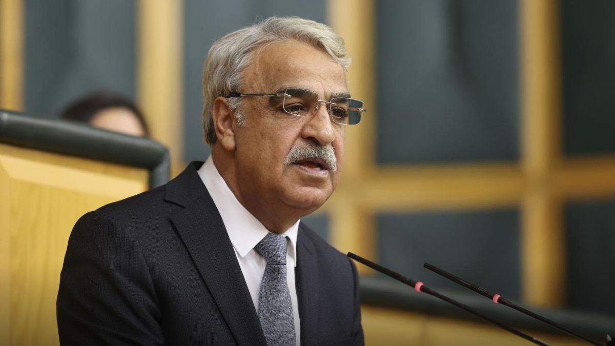 Mithat Sancar Kimdir - Onedio