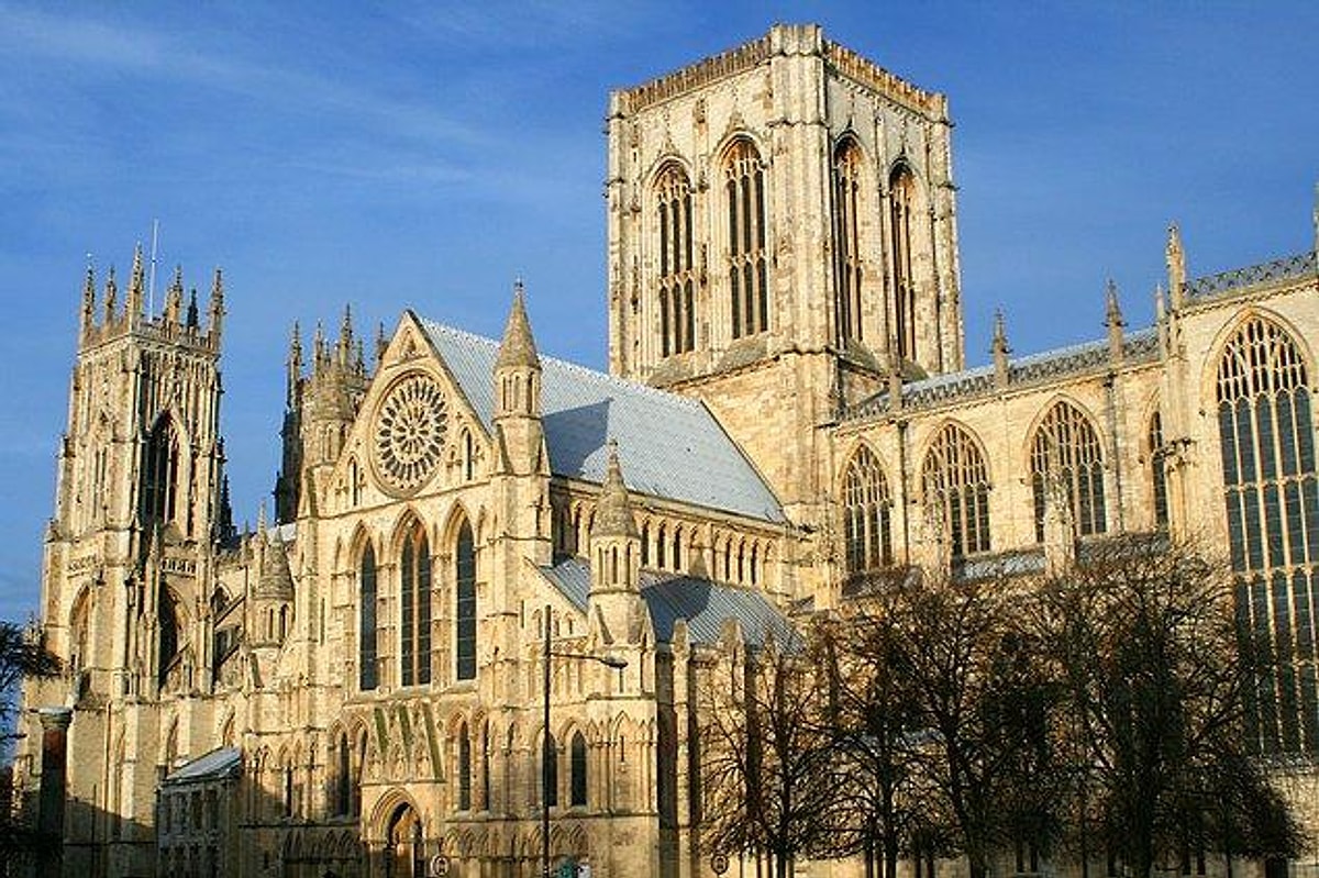 A Guide to Gothic Architecture in Europe: Everything You Need to Know ...