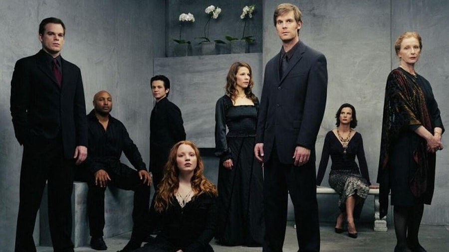 Six Feet Under Dizisi Hakkında Merak Edilenler - Onedio