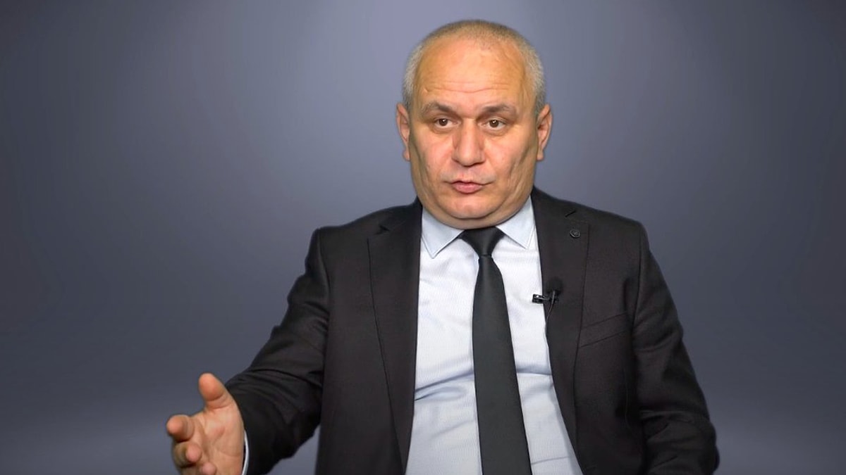 İlahiyatçı Cemil Kılıç Kimdir, Ne İş Yapıyor? - Onedio