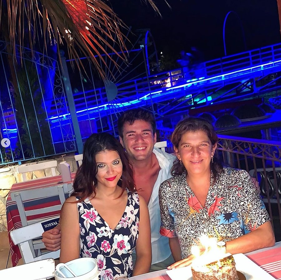 Nilay'ın Annesiymiş! Kızılcık Şerbeti'nin Enfes Senaryosunu Yazan Melis ...