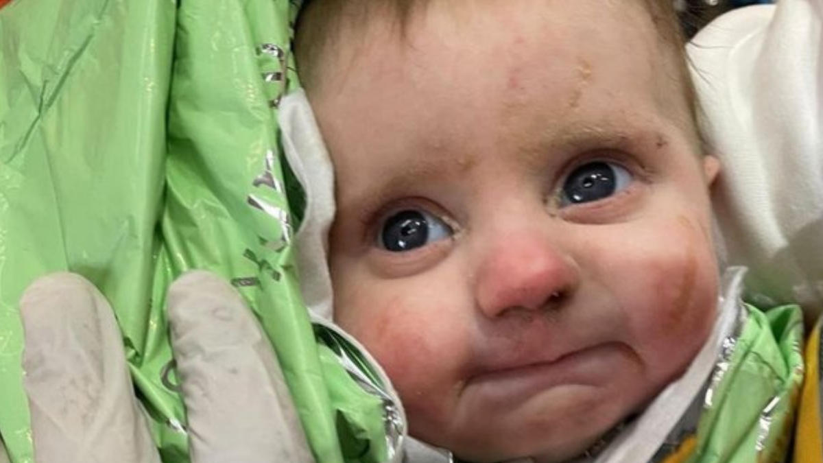 Enkazdan Kurtarılan 'Mucize Bebek' Annesine Kavuştu - Onedio