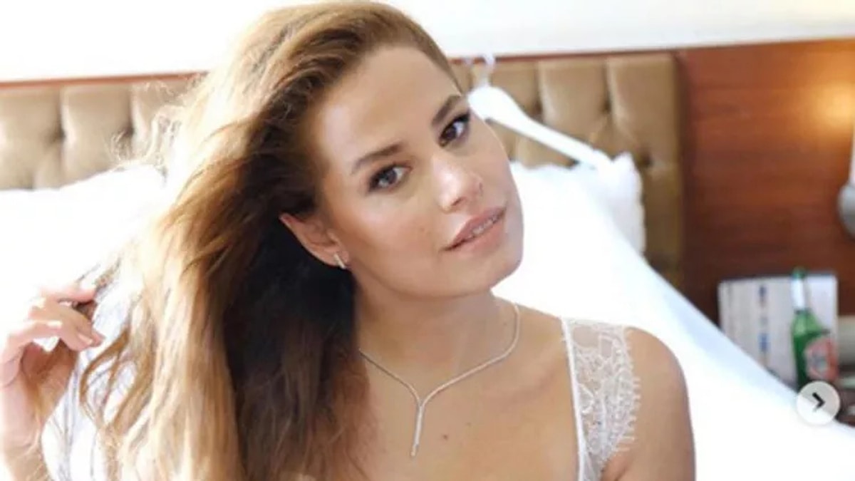 TİP'e Katılan Oyuncu Aslı İnandık Kimdir? Aslı İnandık Hangi Dizilerde ...