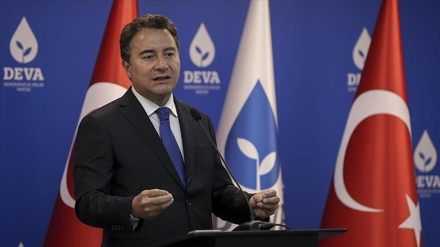 Tepkilerin Odağındaki Sadullah Ergin Kendini Savundu: ‘Ne Savcıyım Ne ...