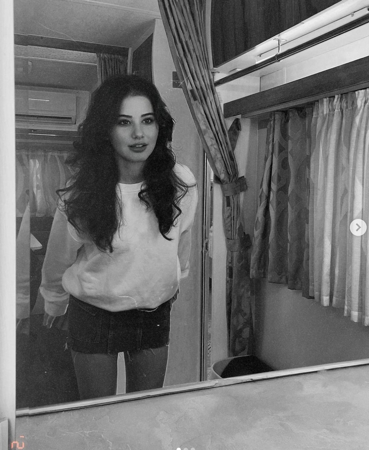 Ünlülerin 16 Nisan Instagram Fotoğraf Paylaşımı - Onedio