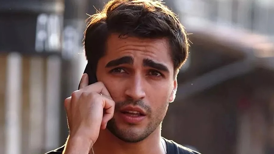 Mert Ramazan Demir: The Turkish Actor’s Life, Career, Relationships ...