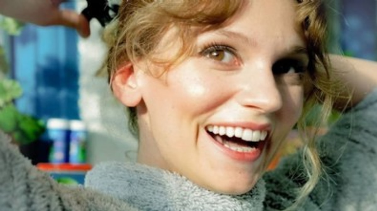 Farah Zeynep Abdullah: A Rising Star of Turkish Cinema - Onedio