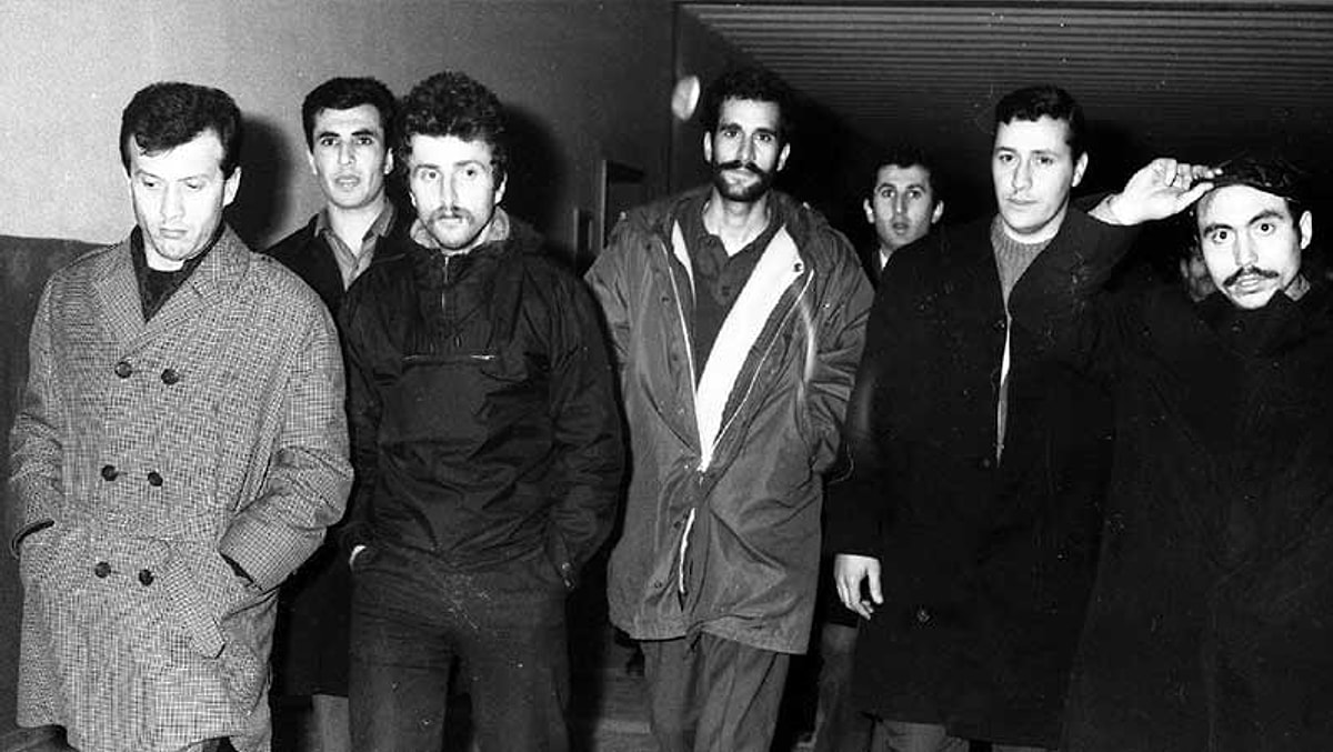 Deniz Gezmiş Kimdir, Neden İdam Edildi? Deniz Gezmiş Hakkında Merak ...