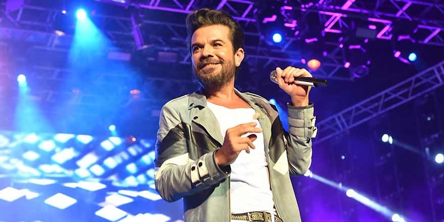 The Top 10 Turkish Pop Stars You Need to Know About - Onedio