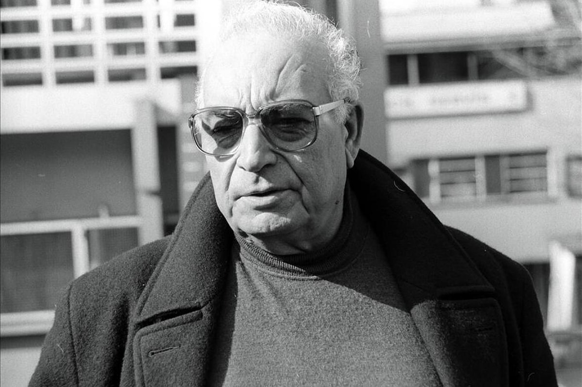 10 Famous Turkish Writers and Their Works You Need to Read - Onedio