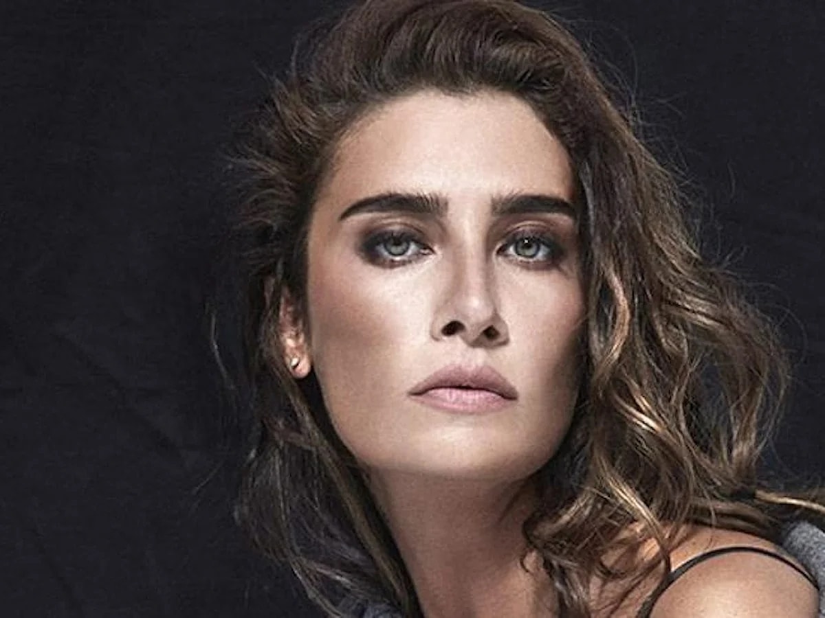 5 Popular Turkish Music Artists You Need to Listen to - Onedio