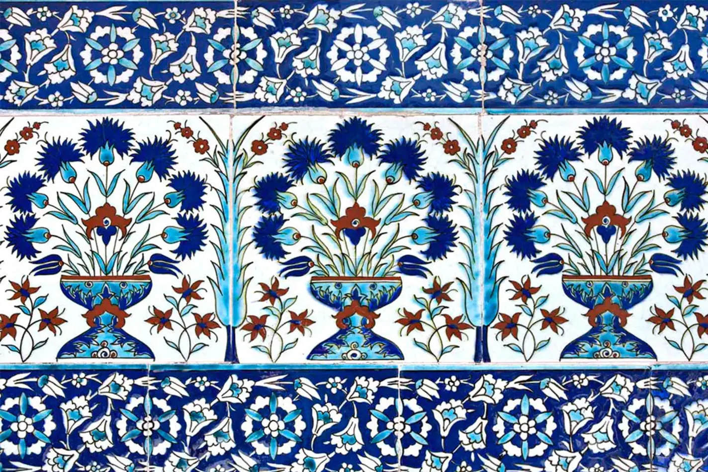 Mesmerizing Mosaics: Discovering the Beauty of Turkish Tile Art - Onedio