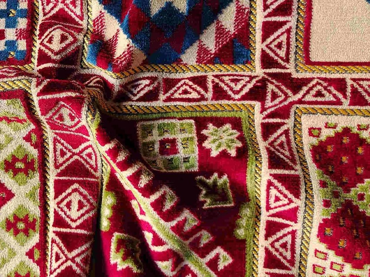 Geleneksel Türk Halı ve Kilimlerinde Gördüğümüz Motiflerin Daha Önce ...