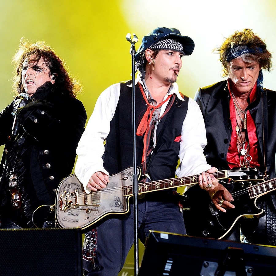 Üç Efsane Alice Cooper, Johnny Depp ve Joe Perry Aynı Sahnede ... Üç Efsane Alice Cooper, Johnny Depp ve Joe Perry Aynı Sahnede ...