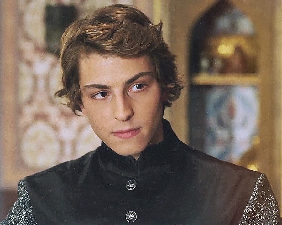 Boran Kuzum: Shining Bright in the Turkish Cinema And Television - Onedio
