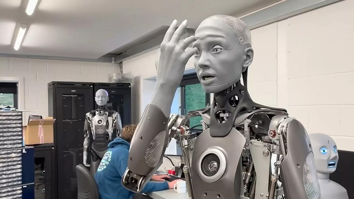 Terleyen Robot: ANDI - Onedio