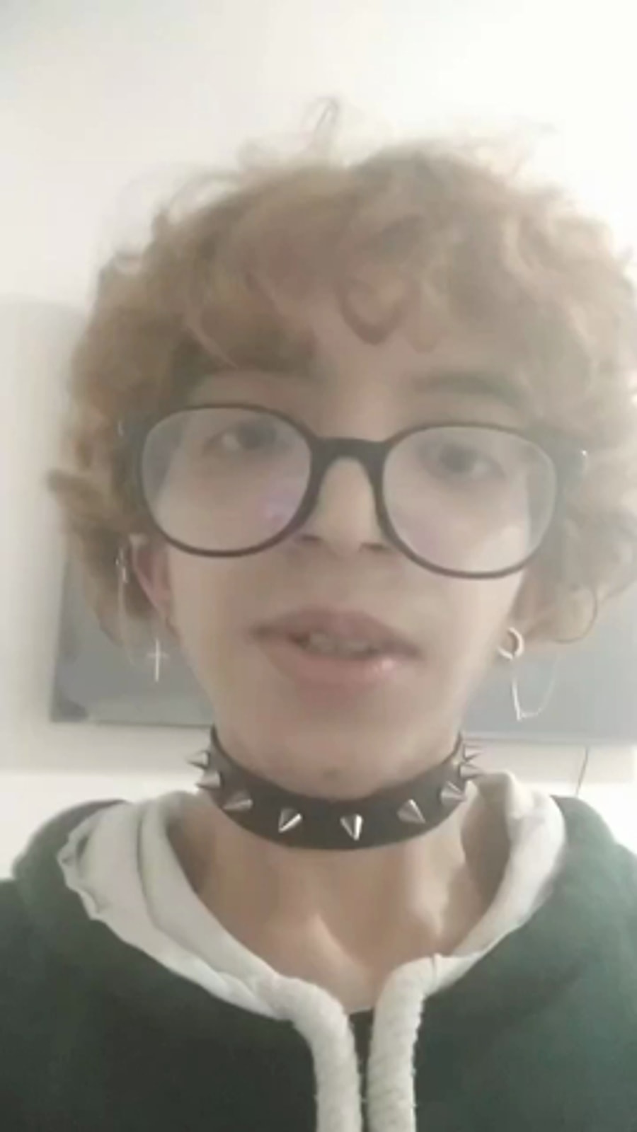 Tablet Kutusundan 'Hıyar' Çıkardığı Videosu ile Fenomen Olan Onurcan ...