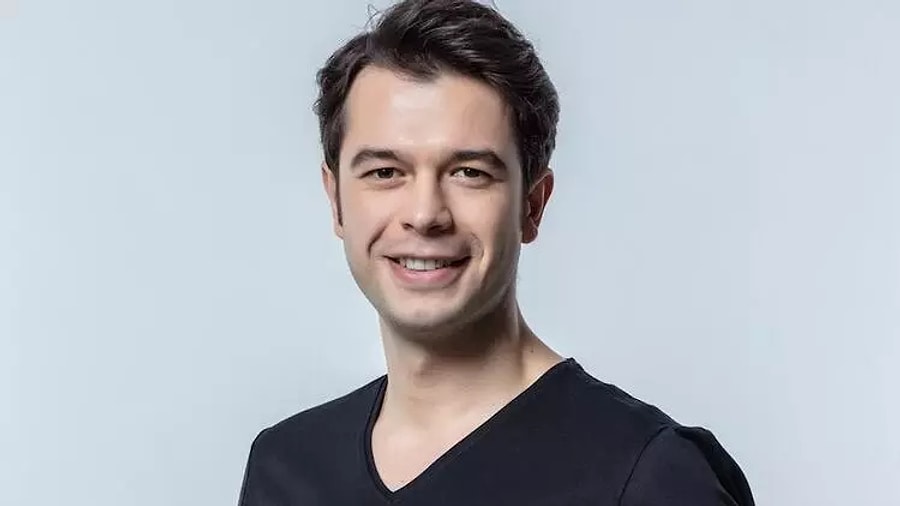 Çok Güzel Hareketler Bunlar'ın Sevilen Oyuncusu Atakan Çelik'ten ...