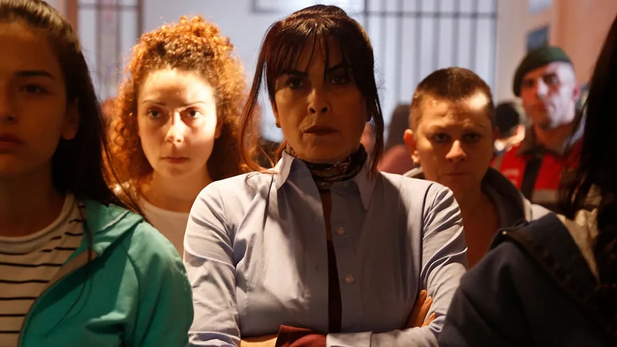 Avlu: A Gripping Turkish Drama Series Exploring Crime and Redemption ...