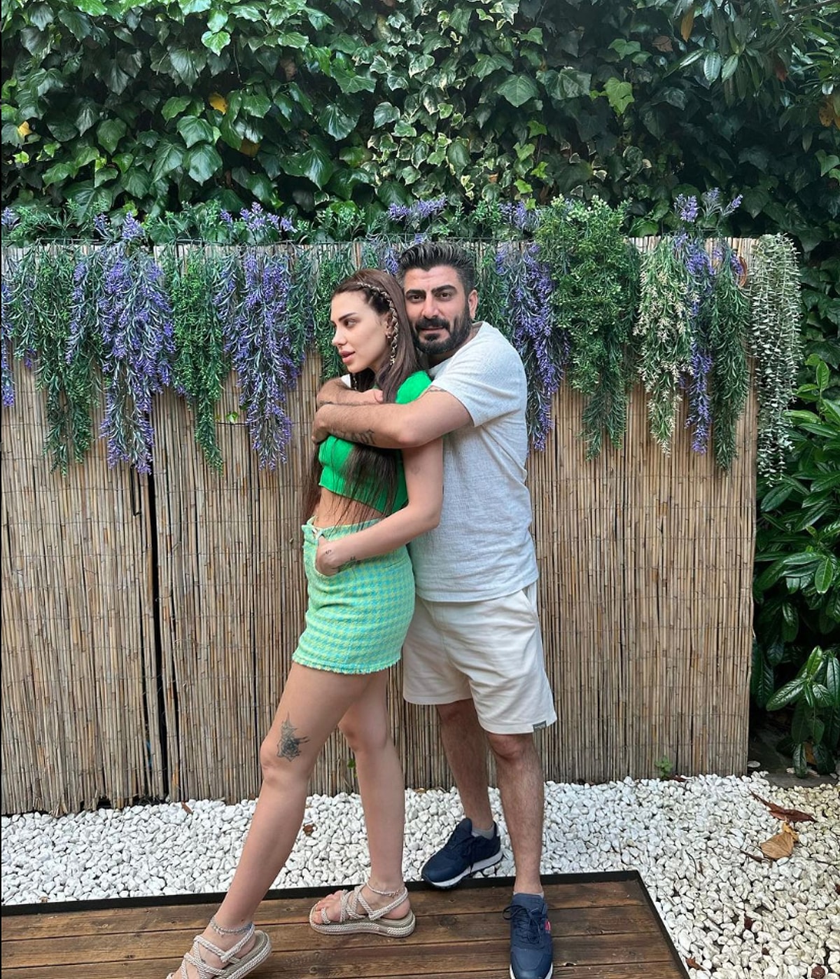 Toksik İlişkinin Sözlük Anlamı Olan Kısmetse Olur Melis ve Evli ...