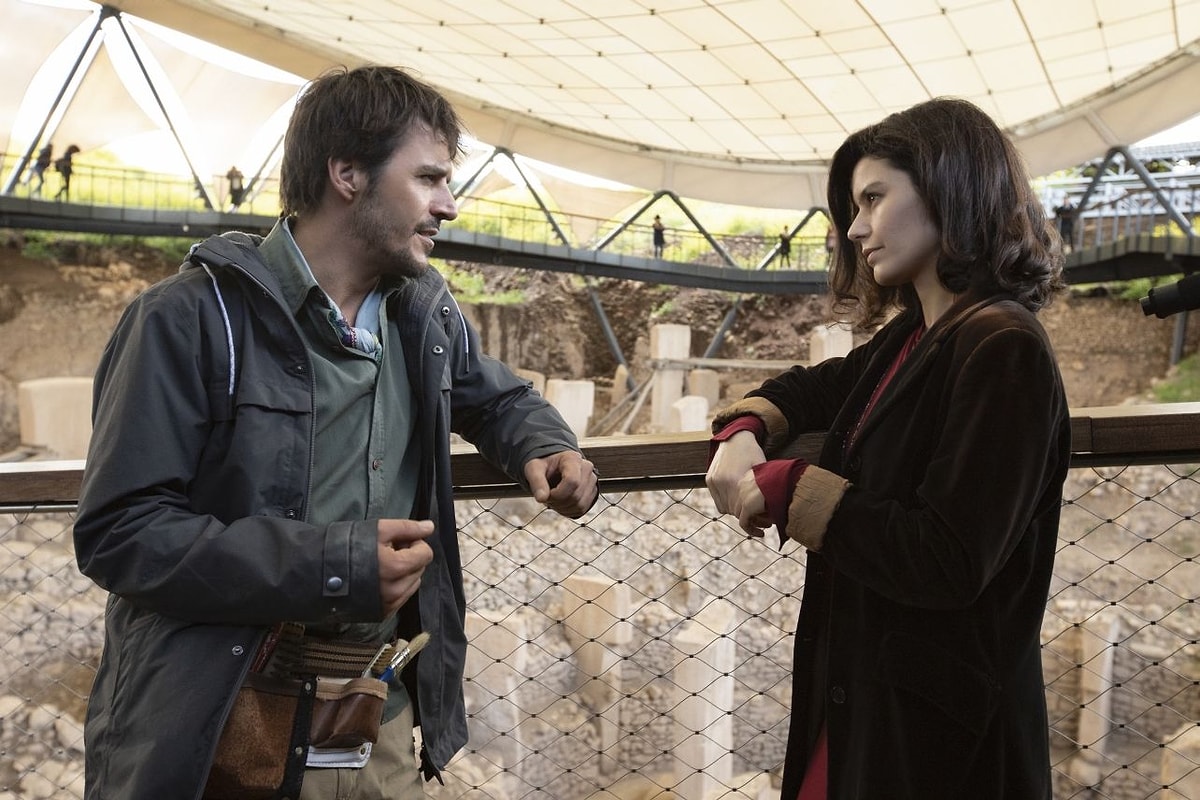 Atiye (The Gift): Plot, Cast, and Filming Locations of the Turkish ...