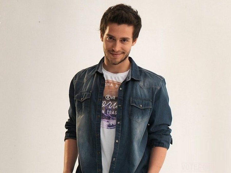 Ekin Koç: A Shining Talent in Turkish Acting Landscape - Onedio