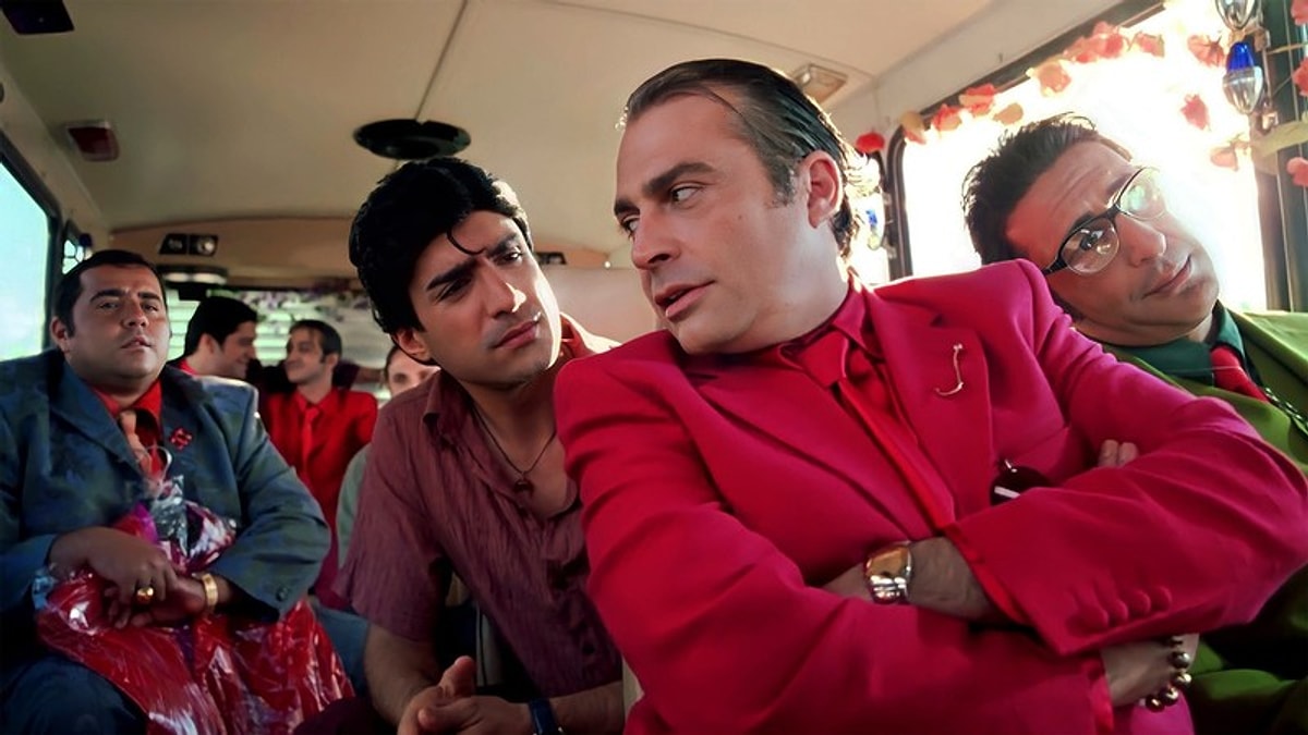 "Neredesin Firuze" (2004): A Timeless Turkish Comedy Gem Directed by ...