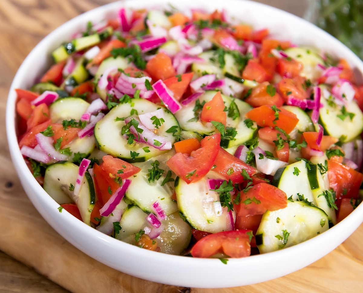 The Vibrant World of Turkish Salads: A Celebration of Freshness and ...