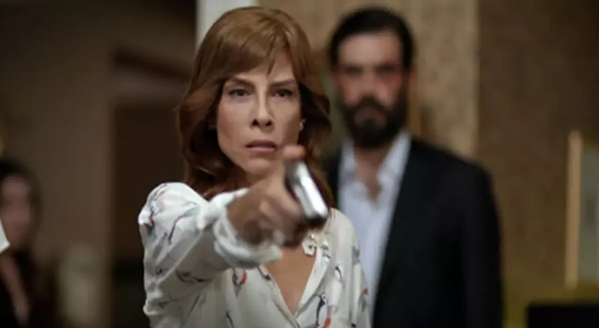 Intersection (Kördüğüm): A Captivating Turkish Drama of Love and ...