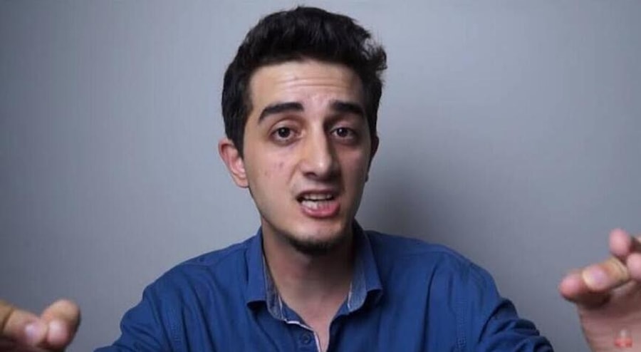 Amerika'da Bir Evsizle Röportaj Yapan Ruhi Çenet'in Videosundaki Gerçek ...