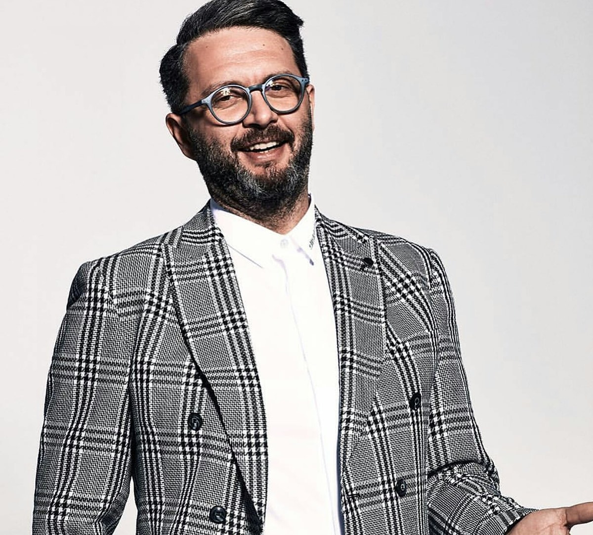İbrahim Selim: A Versatile Powerhouse in Turkish Entertainment, from ...