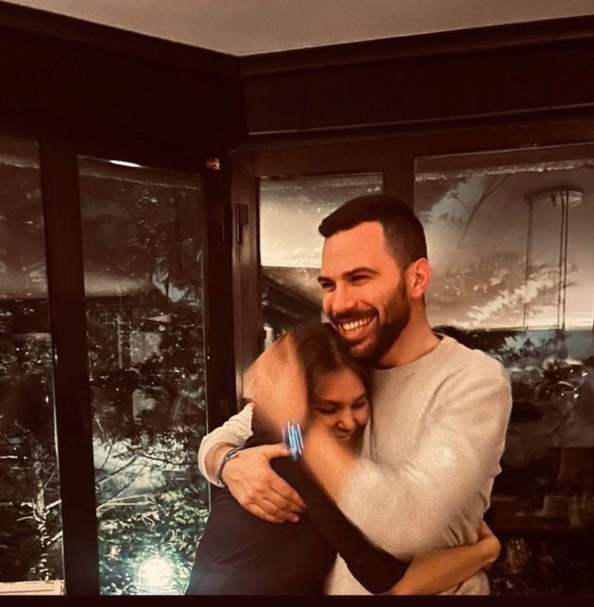 Aslı Enver'in Kızının Fotoğrafı - Onedio