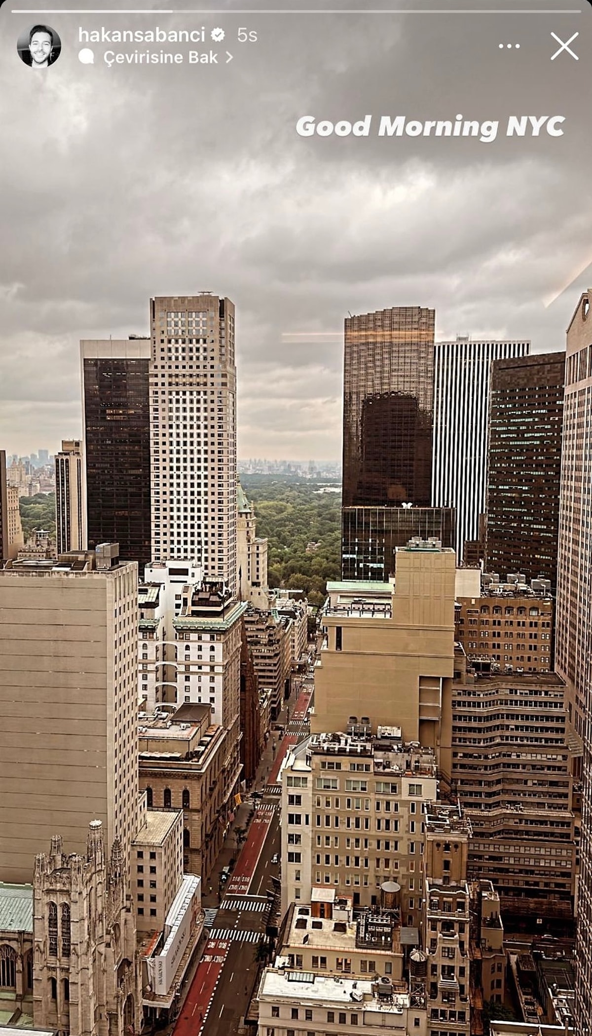 Hande ve Hakan Çifti Sabaha New York'ta Uyandı! 4 Ağustos'ta Ünlülerin ...