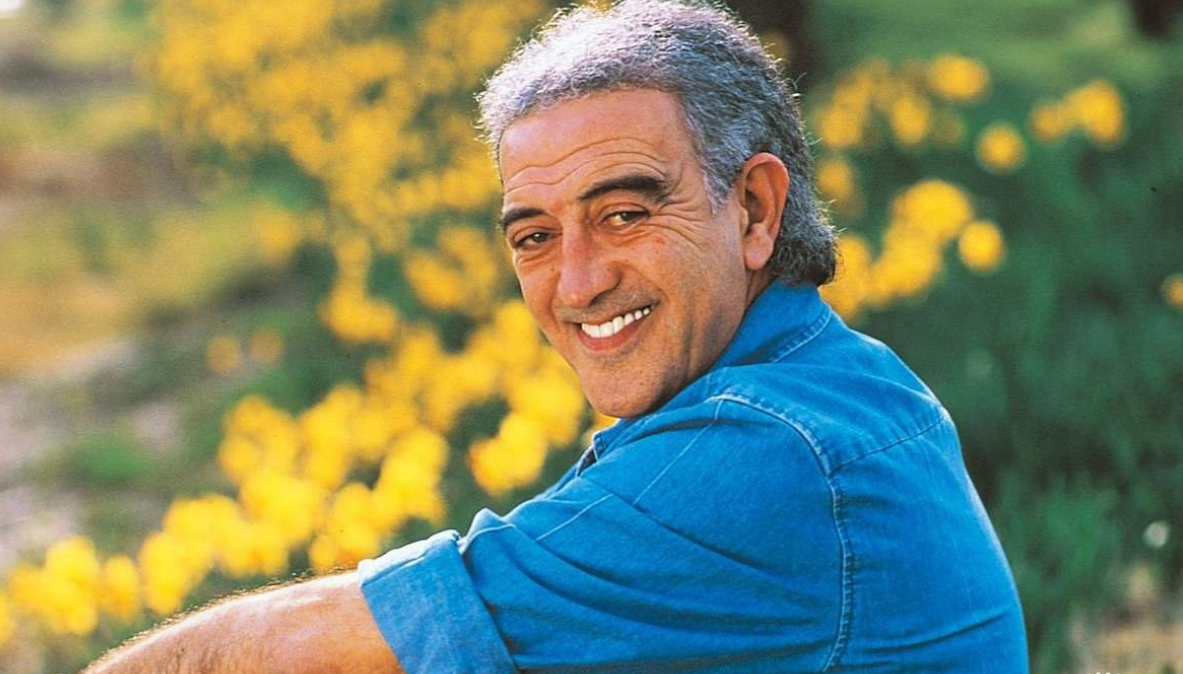 Edip Akbayram: Weaving Melodies and Defying Odds in Turkish Music - Onedio